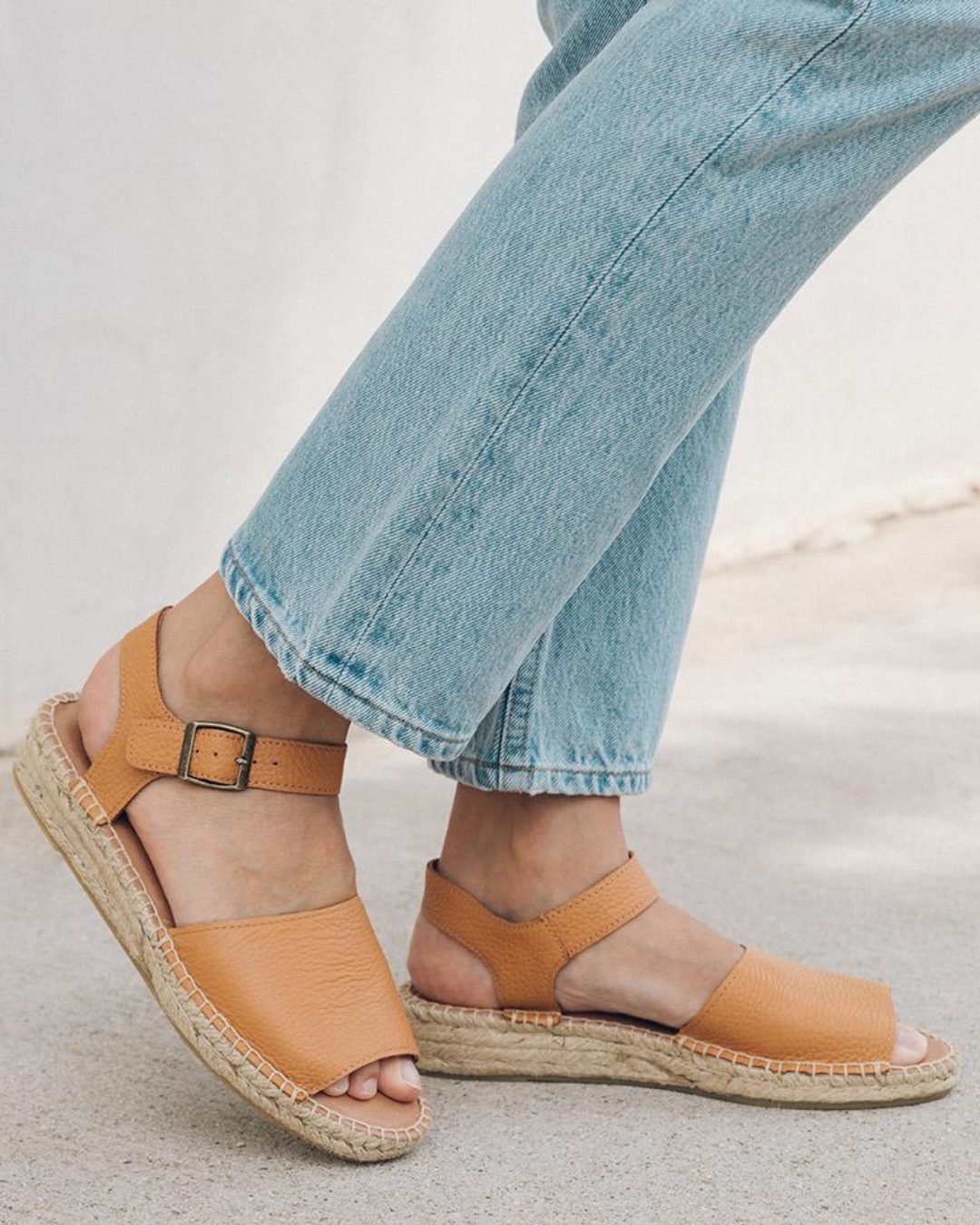 The Definitive Guide to Cute Summer Sandals - The Suite