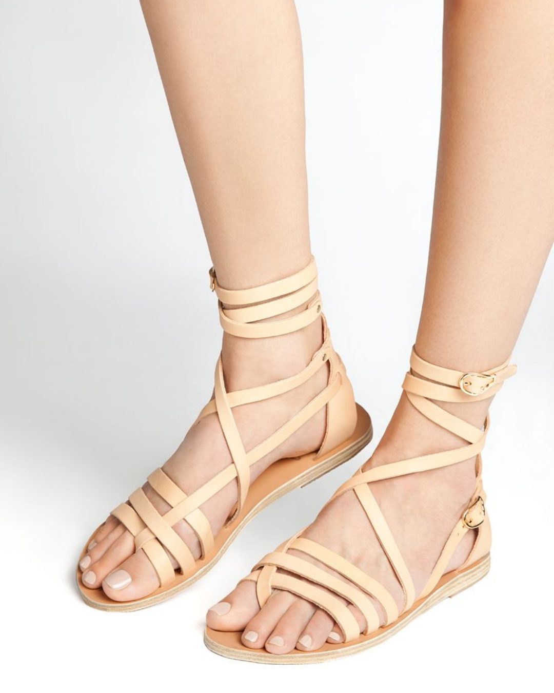 The Definitive Guide to Cute Summer Sandals - The Suite