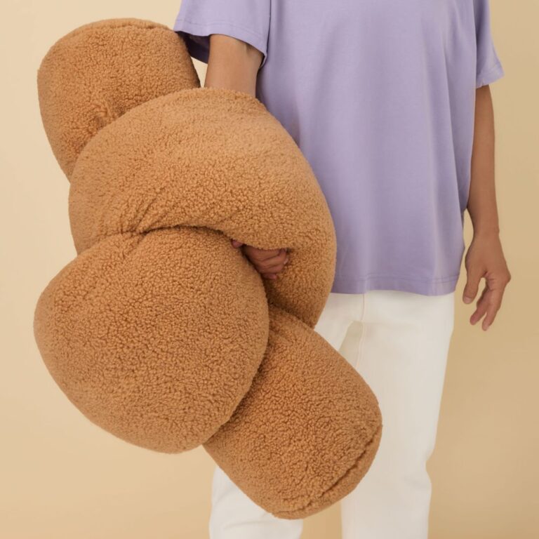 Buffy’s Snugglable “Wiggle Pillow” Is the Best Way to Gift Sleepy Bliss ...